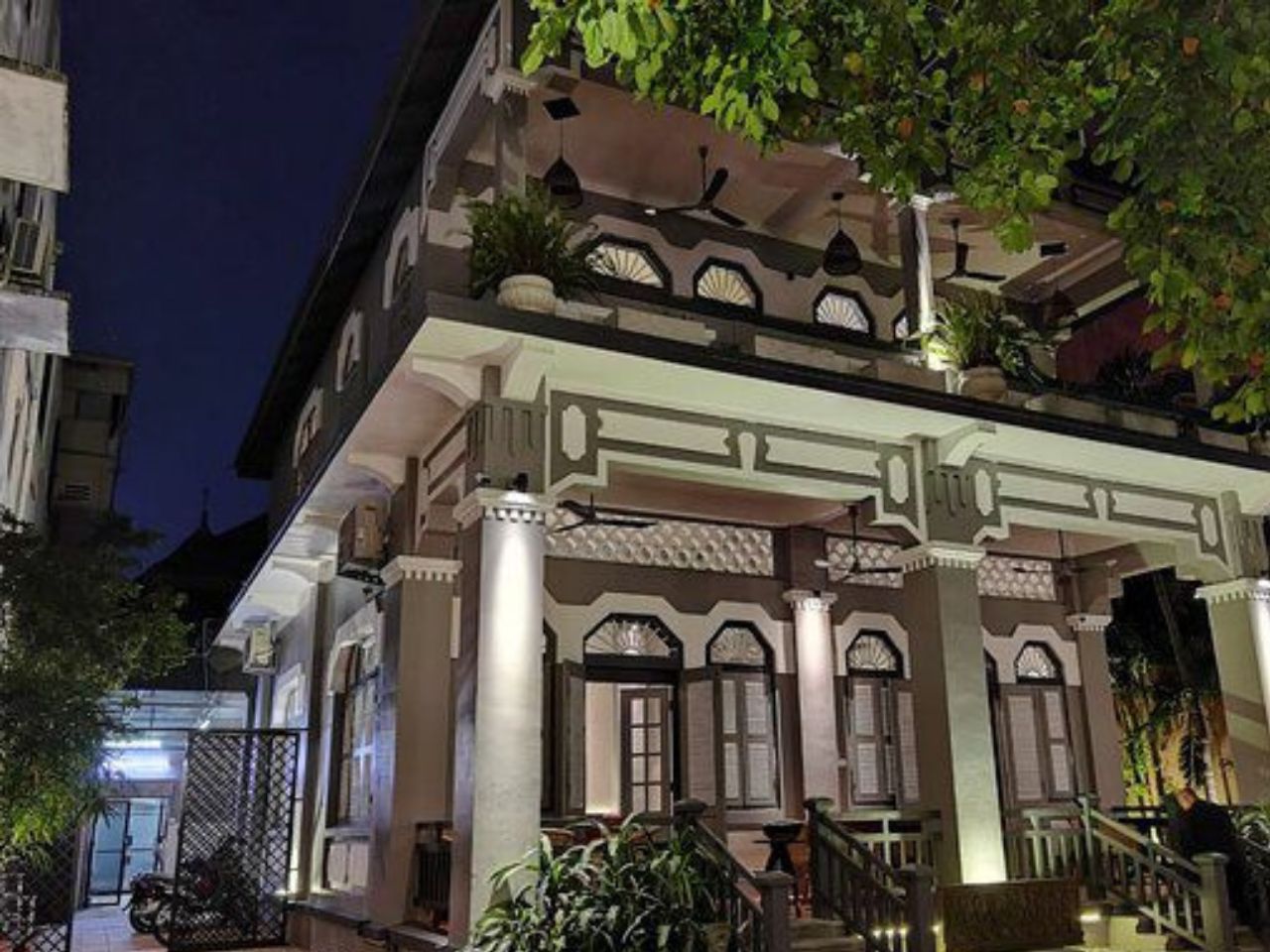 Night-tour-and-Dinner | PP Heritage Tour